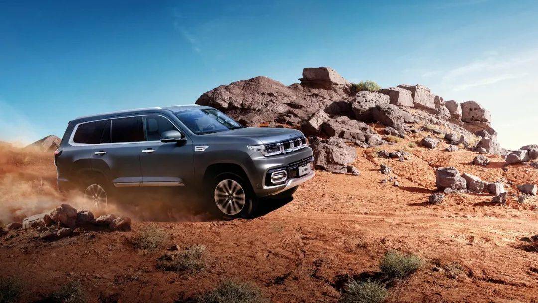 【新车】26.48万元起，BJ60千里版用柴油动力让“悦野”突破一箱油1000公里+_搜狐汽车_搜狐网