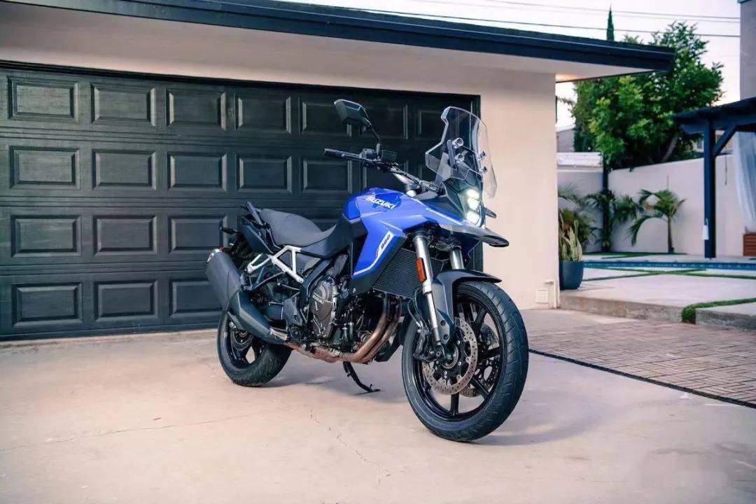 休旅型ADV新选择，铃木发布V-Strom 800RE丨业界_搜狐汽车_搜狐网