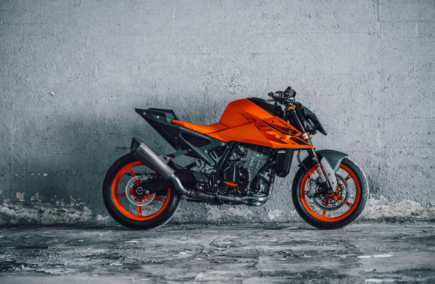 【2023米兰展】890又长个了！KTM发布990 Duke_搜狐汽车_搜狐网