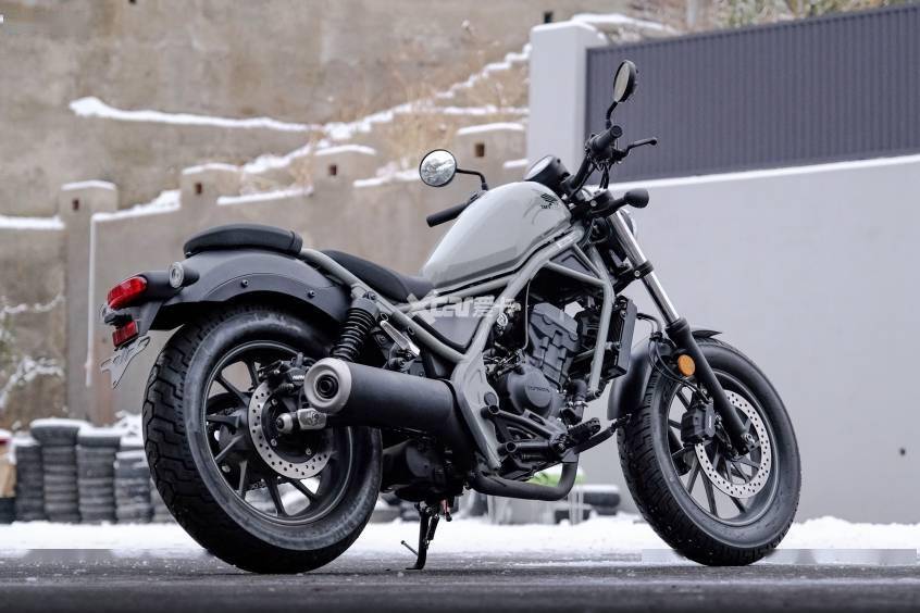 大厂巡航也有高性价比 本田CM300定制版实拍_搜狐汽车_搜狐网