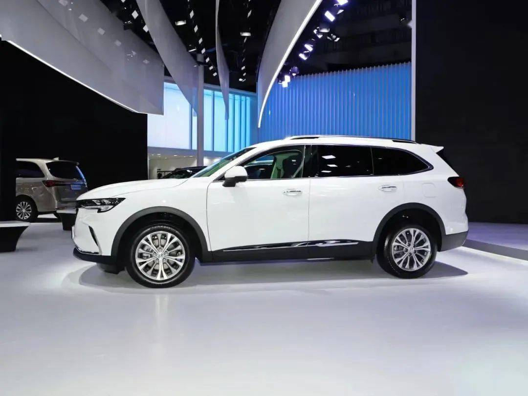 1.5T 211马力，入门就有9AT，优惠近5万，豪车也才20万不到_搜狐汽车_搜狐网